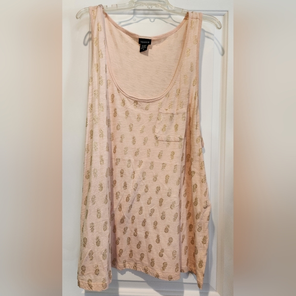 torrid | Tops | 25 Torrid Gold Pineapple Tank | Poshmark